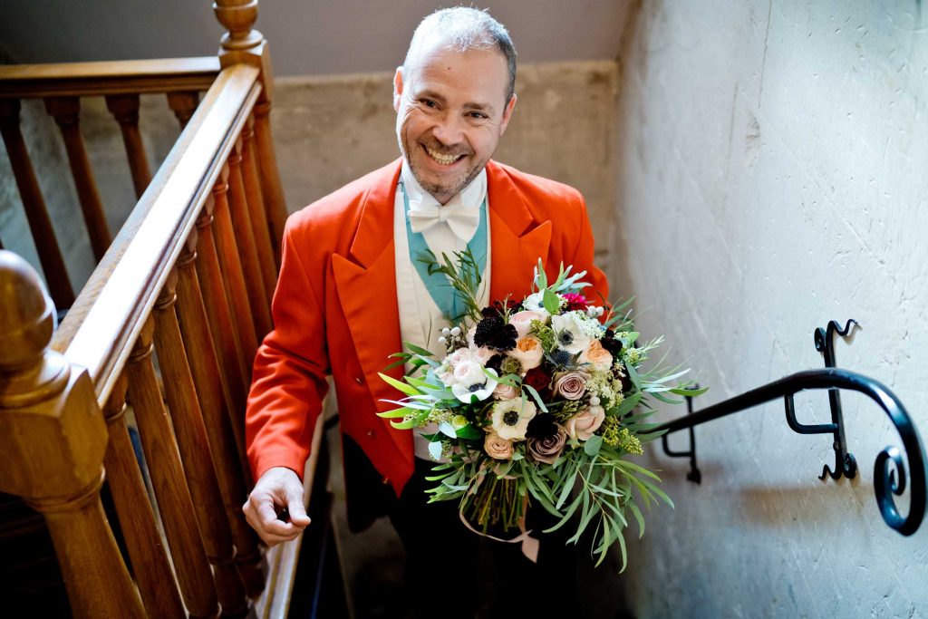About - Simon Shirley - Professional Toastmaster
